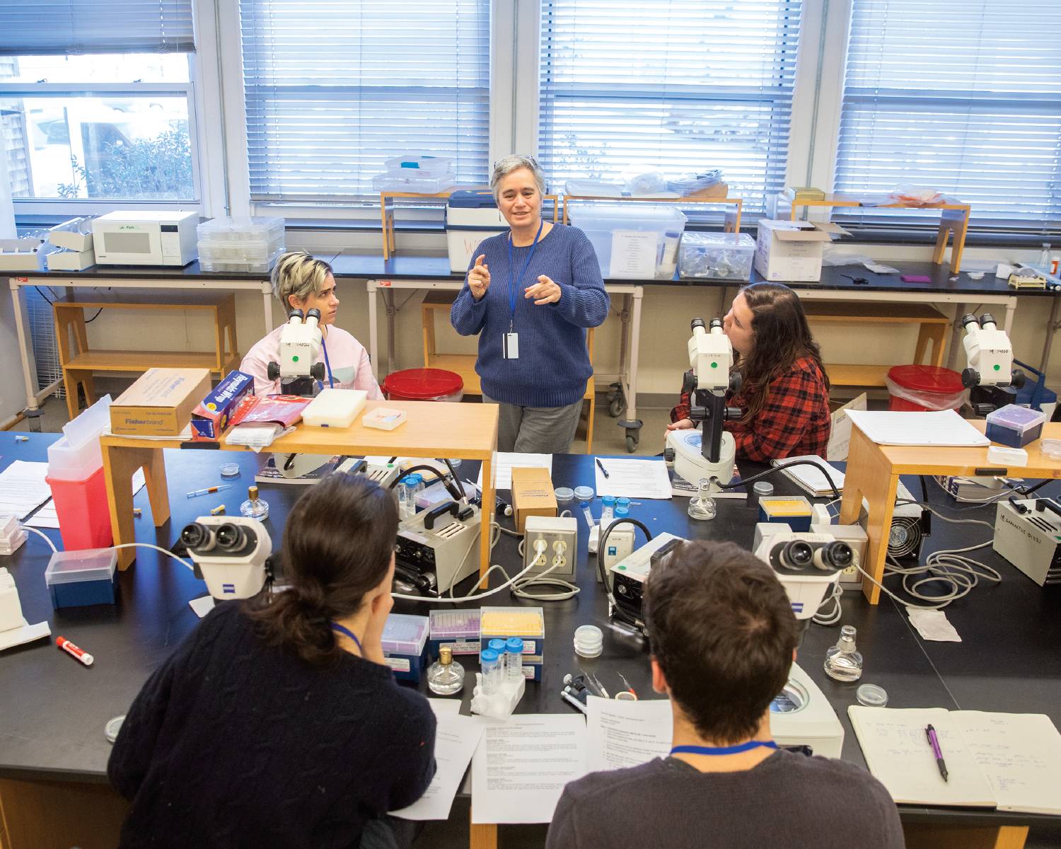 “Magical Science Space” for First-year Graduate Students in ...