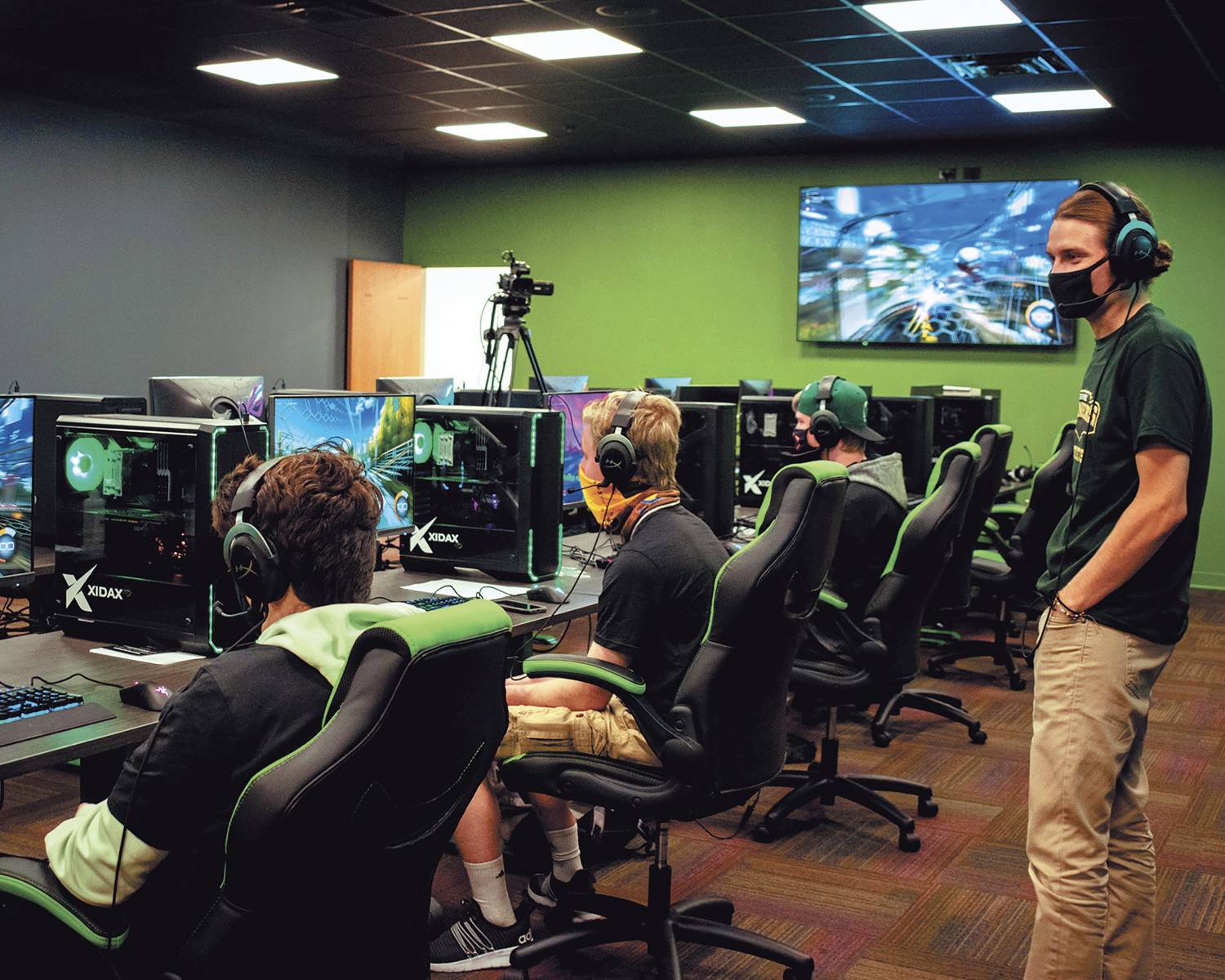 Designing the Ideal E-Sports Audio-Visual System – PUPN
